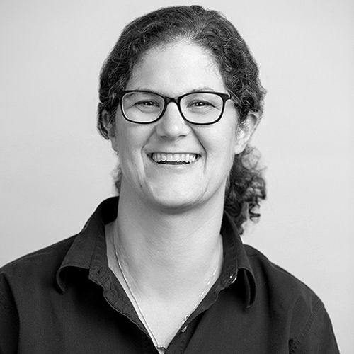 Lisa Opper's Instagram, Twitter & Facebook on IDCrawl