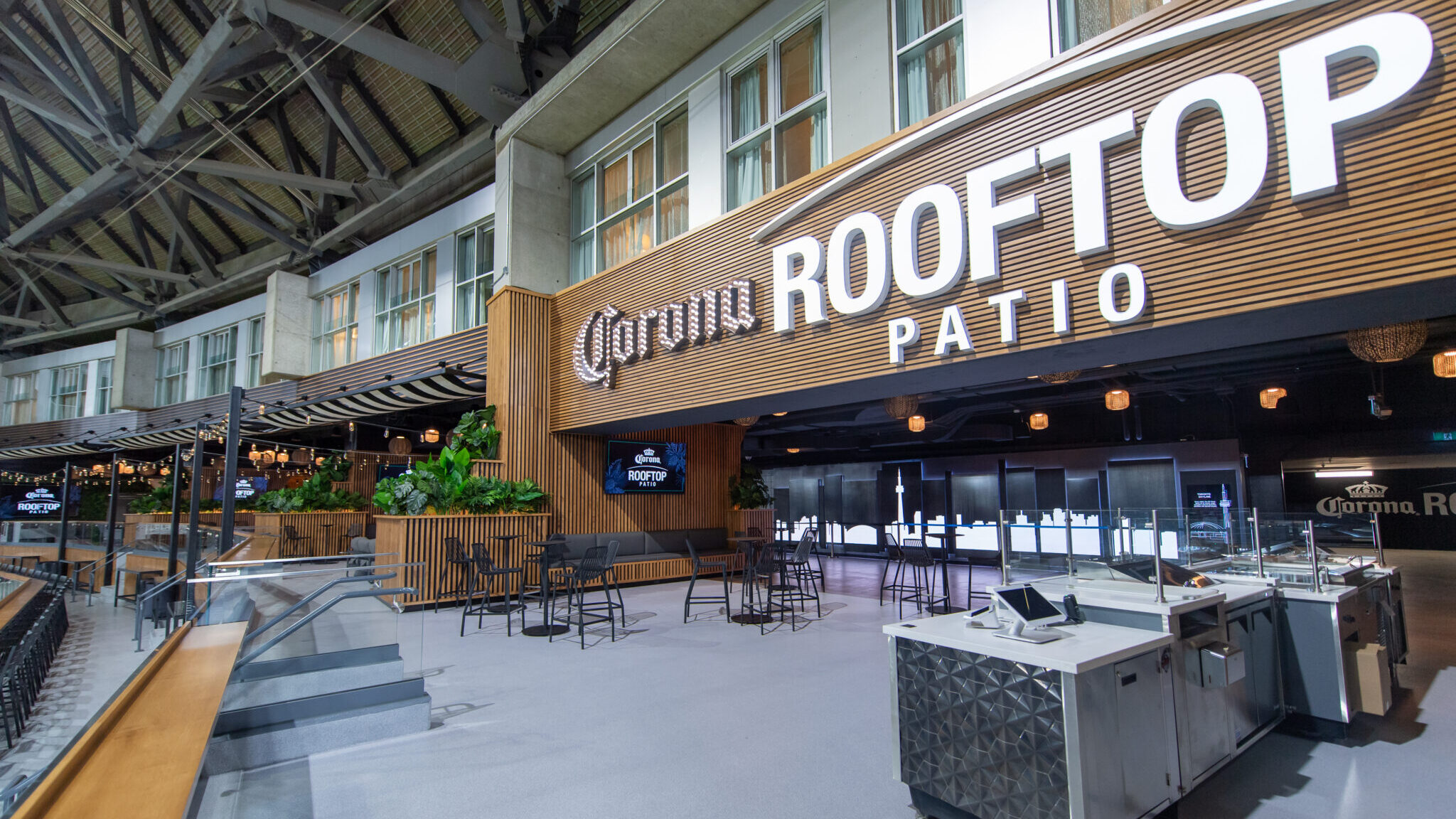 Blue Jays unveil completed outfield district of Rogers Centre ...